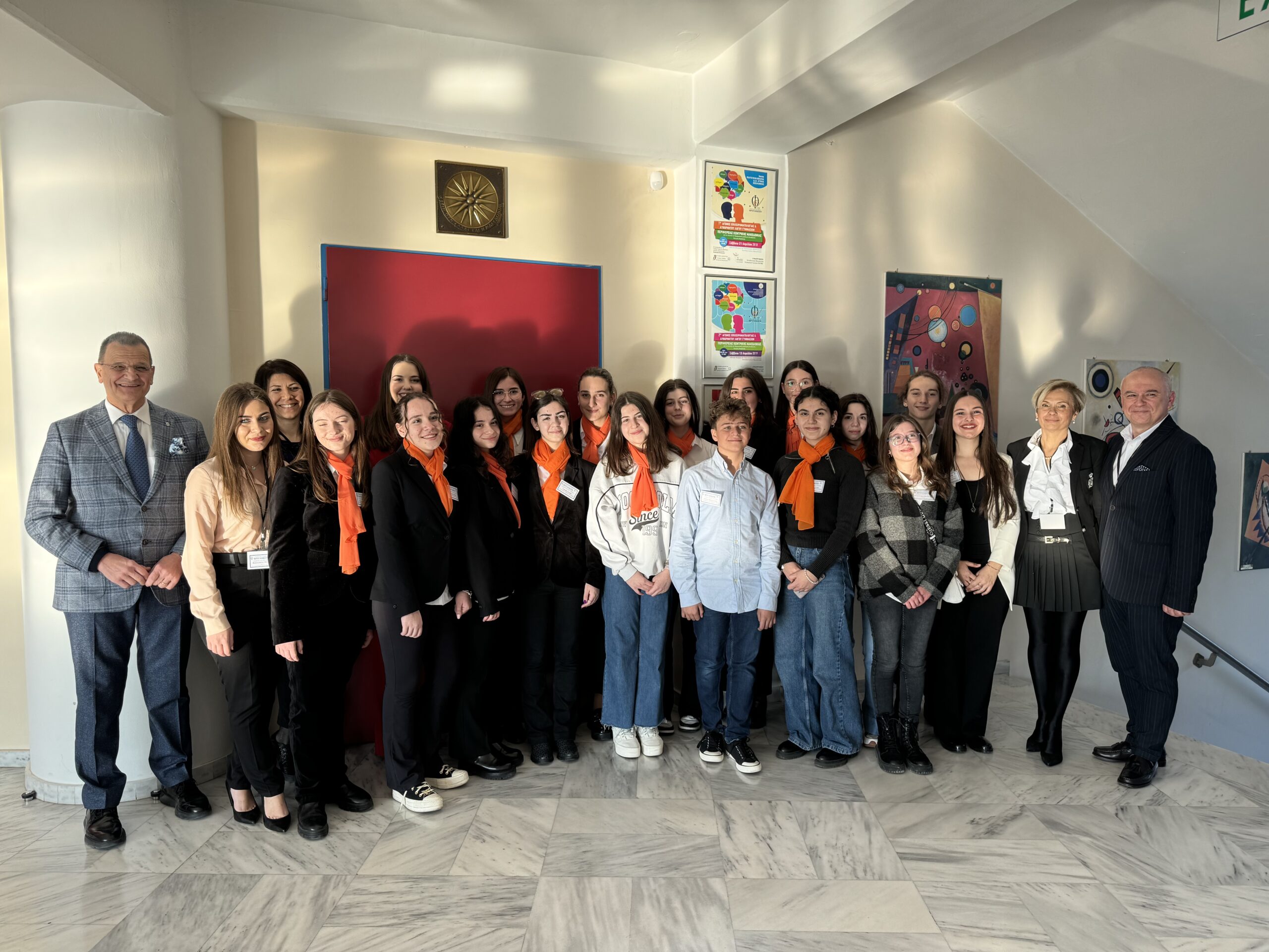 Πρώτη Θέση και με τους καλύτερους ομιλητές στο 1ο Μαθητικό Φεστιβάλ ...